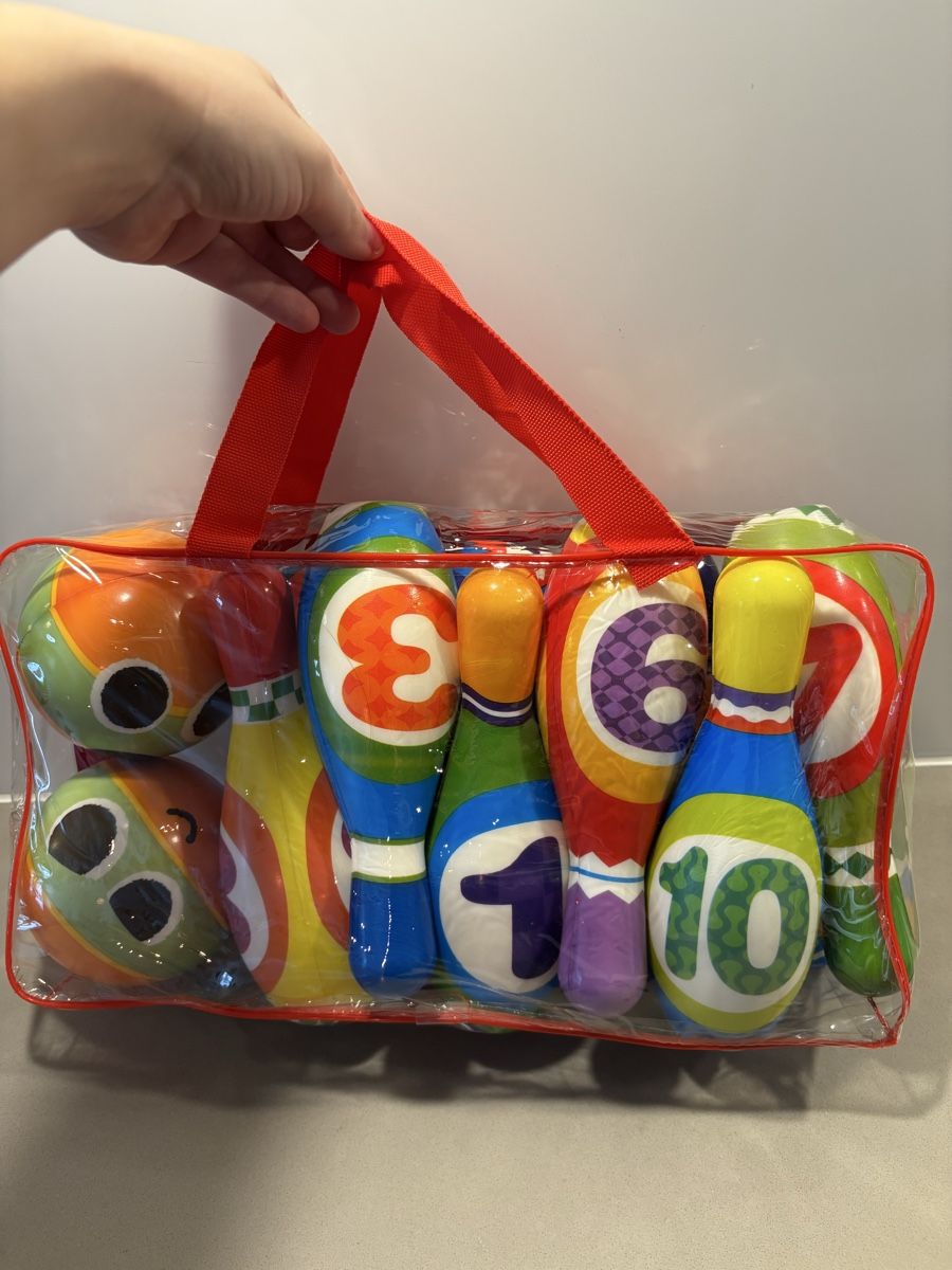 Kinderspielzeug: Bowling Set mit 10 Kegel + 2 Bälle🎳 (Neu und ...