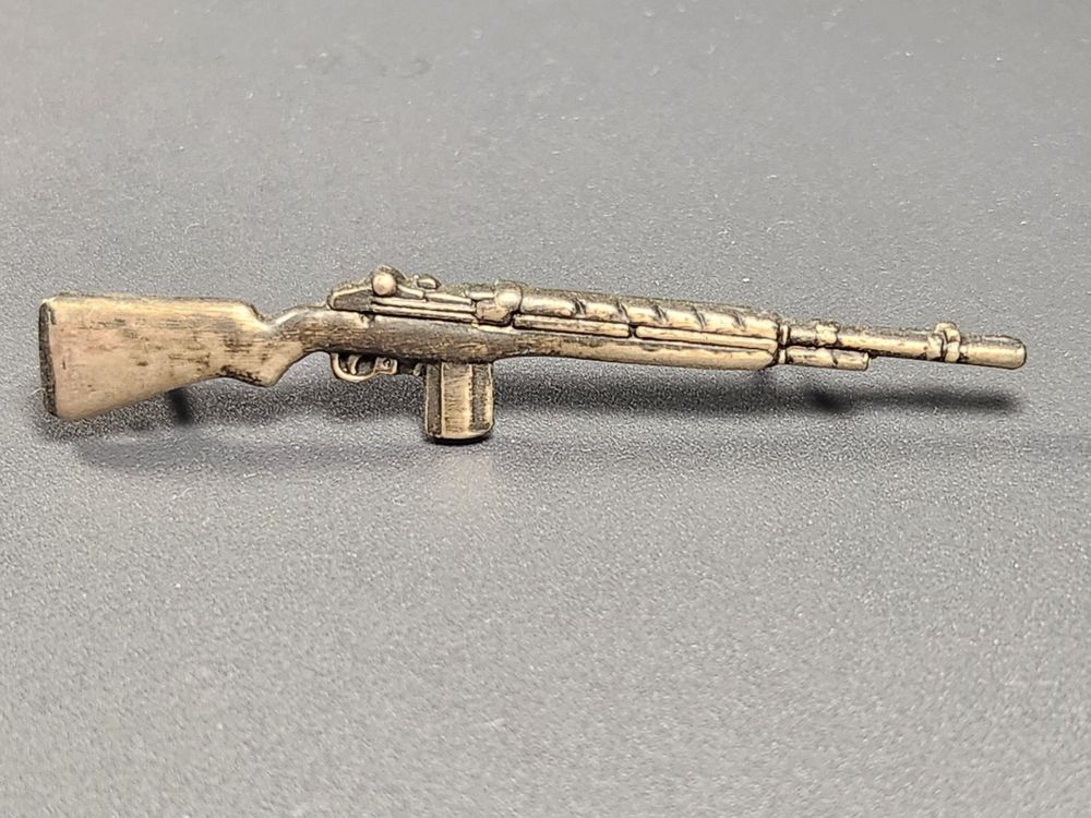 Pin Gewehr Sniper Waffe Pin (Gebraucht) in Matzingen für CHF 1 – mit ...