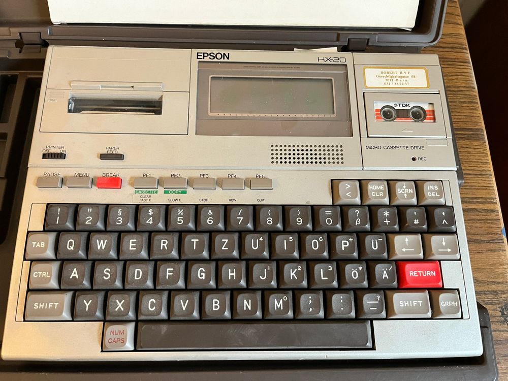 Epson HX-20 Computer im Koffer mit Anleitung (Retro) (Defekt) in Spiez ...