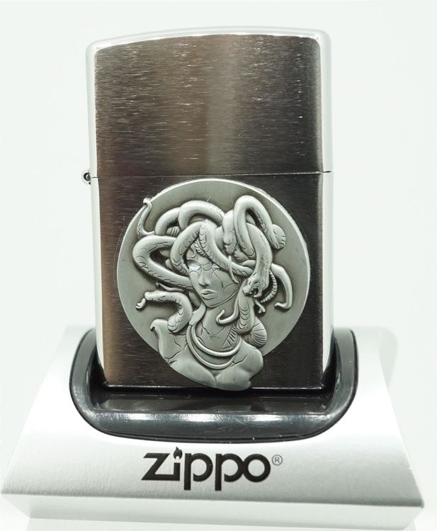 ZIPPO® MEDUSA-3D emblem-2021-UNGEZÜNDET (Neu (gemäss Beschreibung)) in Mels für CHF 13 – mit ...