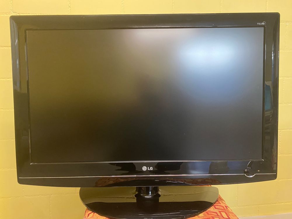 LCD TV von LG - 37LG5000 ZA - Full HD (Gebraucht) in Wettingen für CHF ...