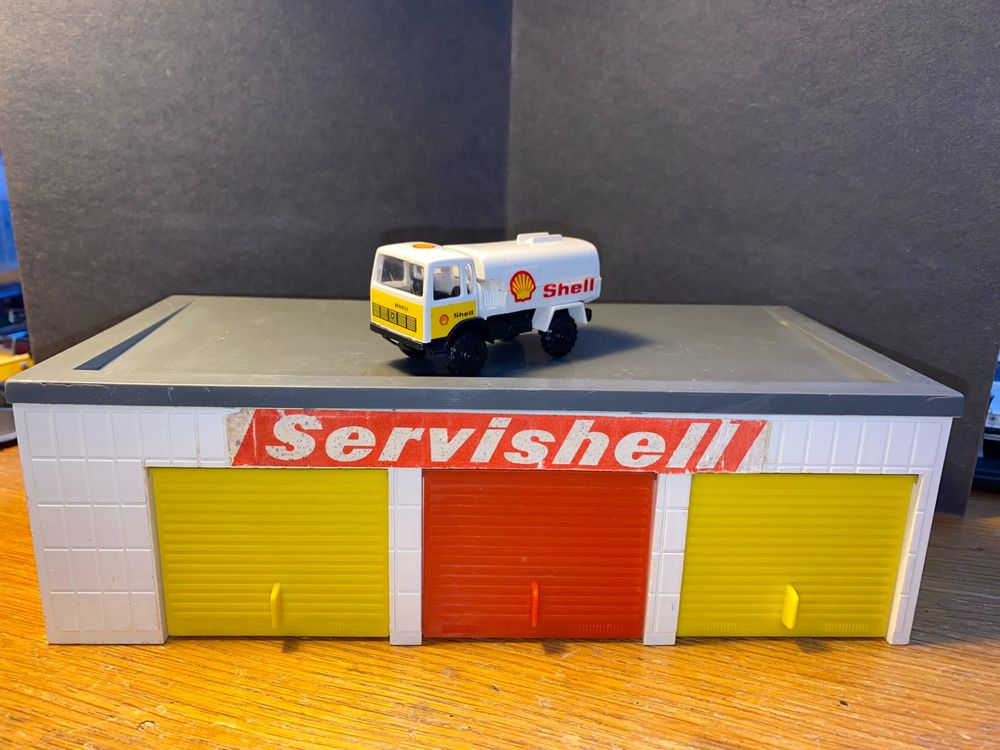 Shell Garage mit Tankwagen (Gebraucht) in Spiez für CHF 9.9 – mit ...