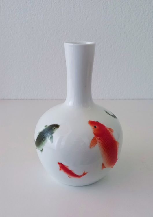 Japanische Koi Porzellan Vase, signiert | Kaufen auf Ricardo