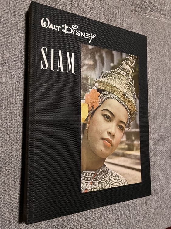 Altes Disney Buch Siam (Gebraucht) in bretzwil für CHF 5 – mit ...