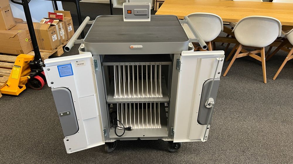 Bretford Laptop Wagen und Ladestation (Gebraucht) in Volketswil für CHF ...