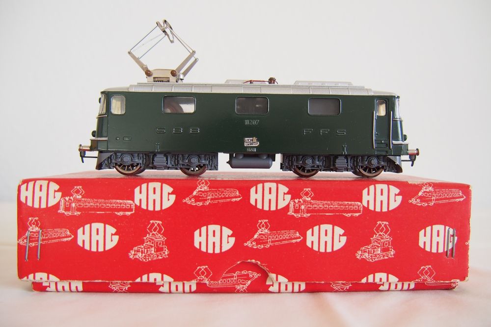 SBB-Lokomotive Re 4/4 II Nr. 11207 Hag (Gebraucht) in Bern für CHF 78 – mit Lieferung auf ...
