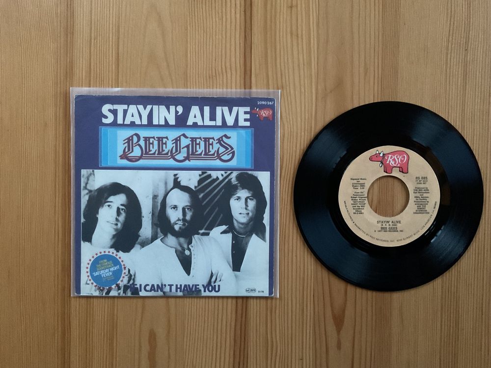 Single 7’’ - Bee Gees / Stayin’ Alive (D'occasion) à Ocourt pour CHF 3 ...