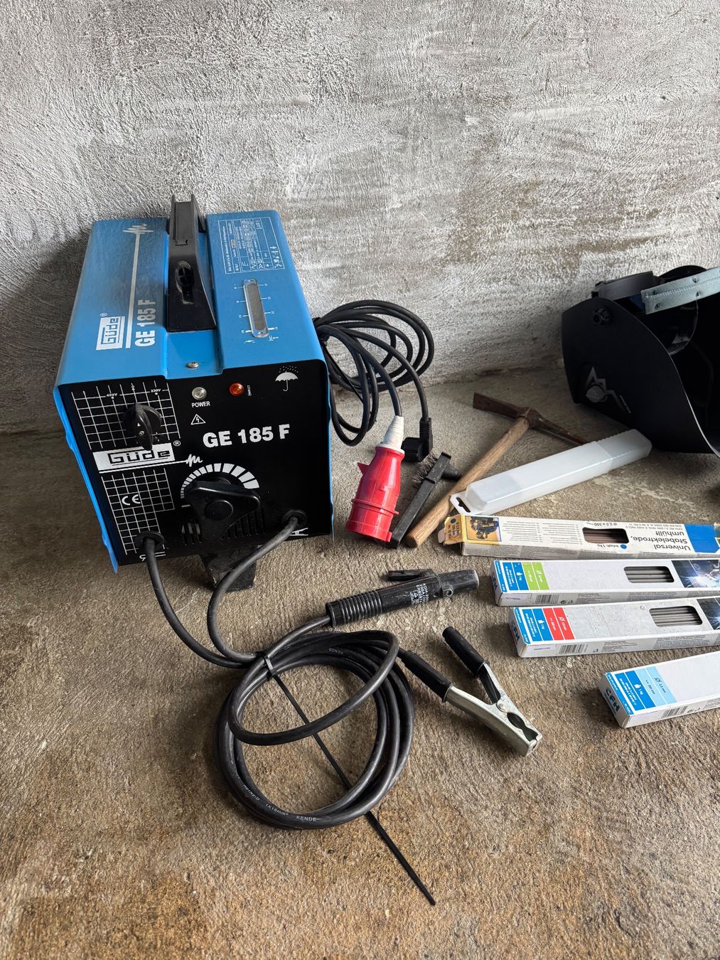 Güde Elektrodenschweissgerät GE 185 F (Neu (gemäss Beschreibung)) in ...