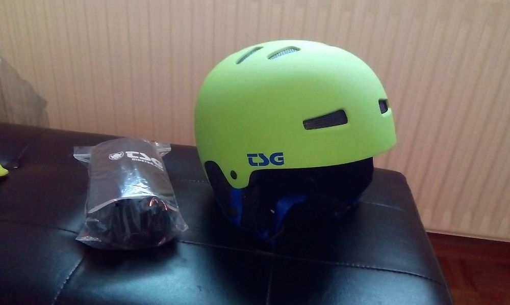 Casque neuf TSG Gravity - Skihelm NEU 54 - 56 cm (Neuf avec emballage d ...