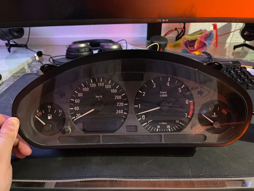 BMW Tacho für Pc-Simulator (Gebraucht) in Wohlenschwil für CHF 40 – nur ...