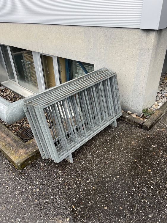 Gitter verzinkt 65 hoch mit Stützen, ca 100 breit (Gebraucht) in ...