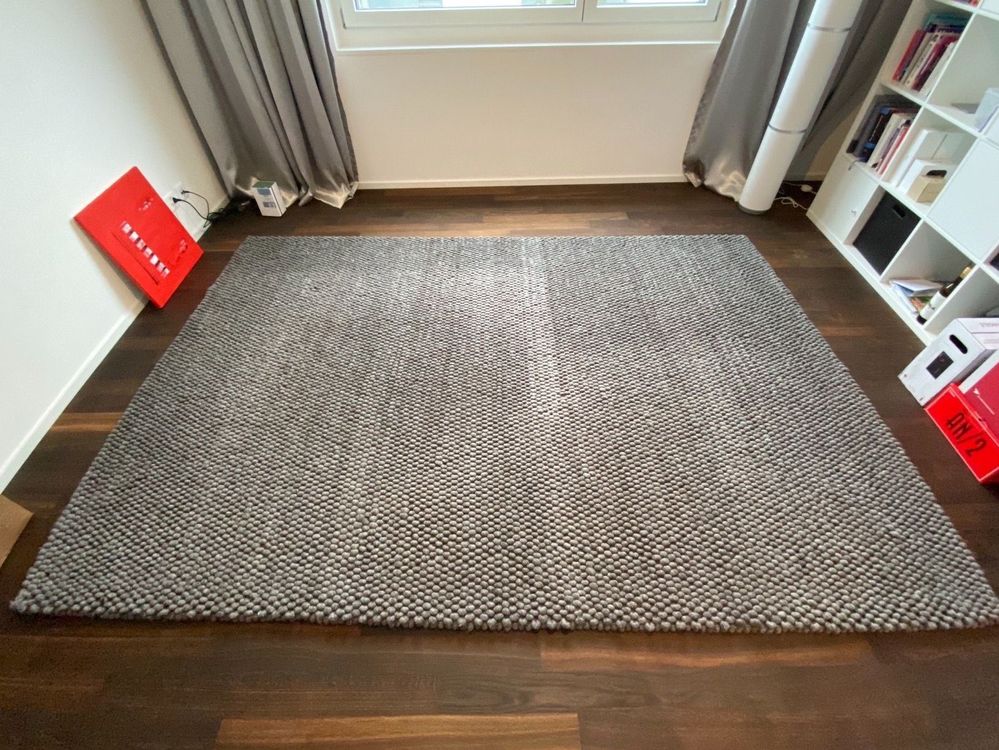 Hay Peas Teppich dark grey | Kaufen auf Ricardo