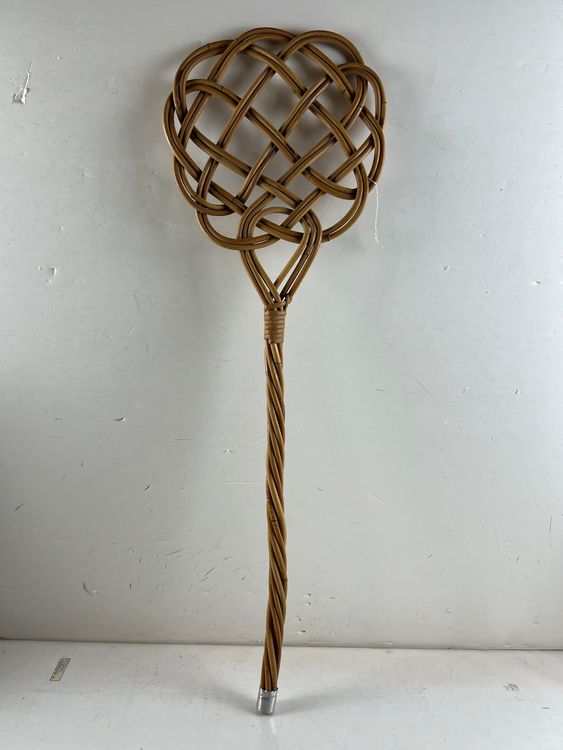 Antiker Vintage Rattan Teppichklopfer (Gebraucht) in für CHF 5 – mit ...