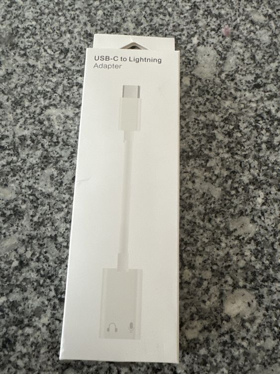 iPhone 15 Adapter für Kopfhörer (Gebraucht) in für CHF 16 – mit ...