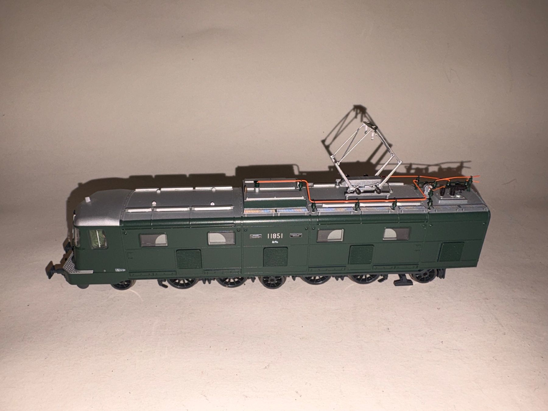 r18: Roco Edition HO GS, digital: Landi Lok Ae 8/14 der SBB (Neu und ...