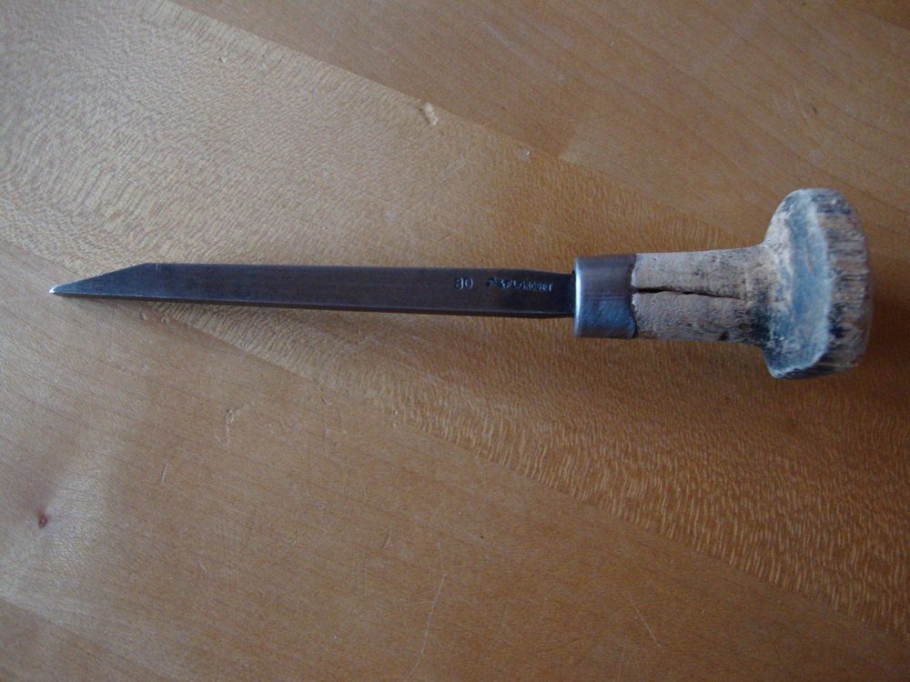 Antiker Gravierstichel mit Holzgriff / F.L Grobet (Gebraucht) in Zürich ...