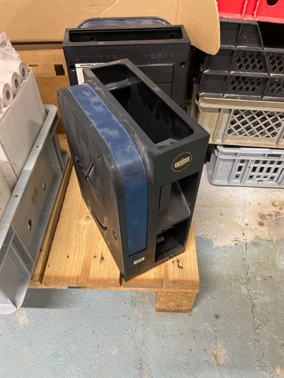 Universal Hopper | Kaufen auf Ricardo