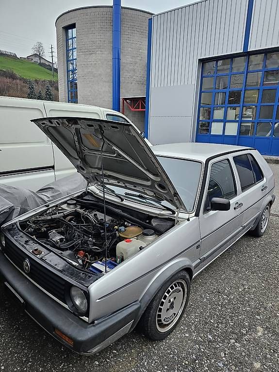 VW Golf 2 GL 1,8l + 8fach bereift (Gebraucht) in Küssnacht am Rigi für ...