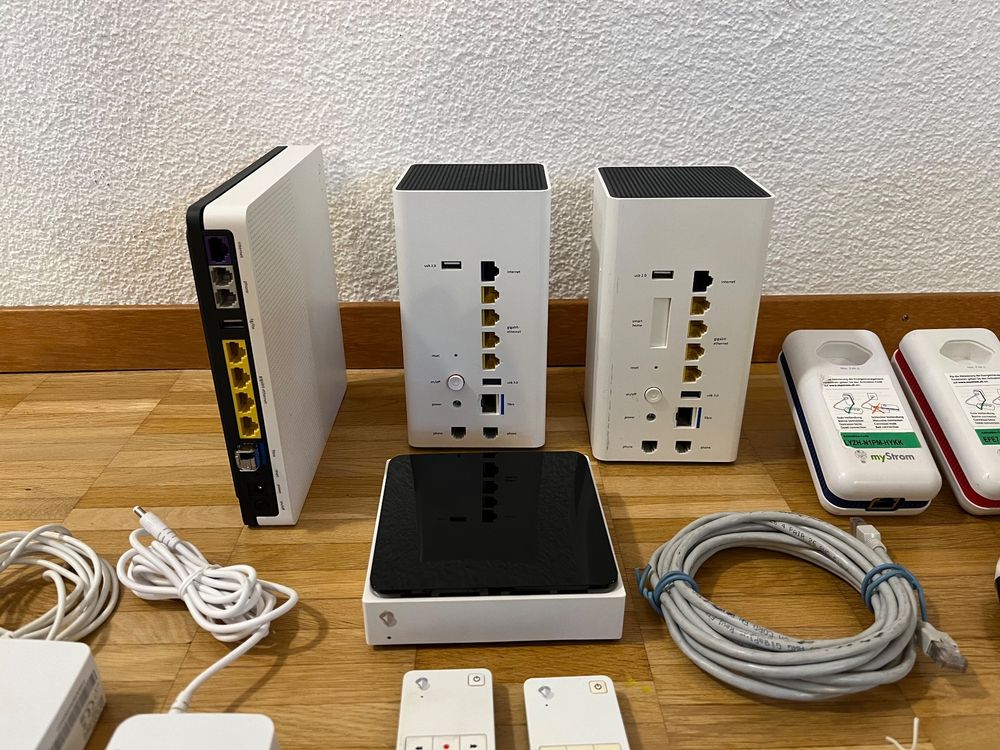 Swisscom Router, Kabel, Ethernet, TV Box (Gebraucht) in bern für CHF 20 ...