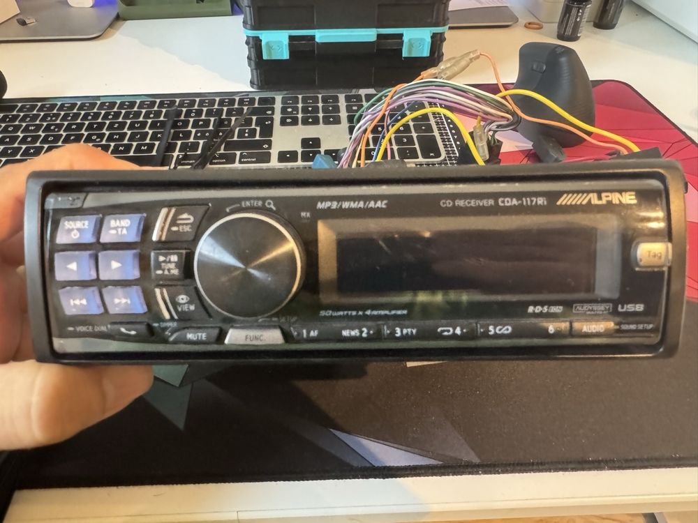 Alpine Autoradio CD Receiver CDA-117Ri (Gebraucht) in Trübbach für CHF ...
