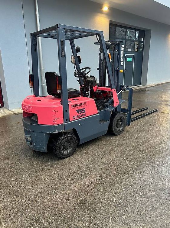 Stapler Nissan PJ01 (Gebraucht) in Grüningen für CHF 5300 – nur Abholung auf Ricardo kaufen