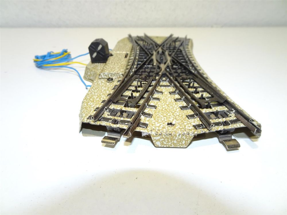 Märklin M-Gleis Kreuzweichen HO 5128 (G1 (Gebraucht) in Luzern für CHF ...