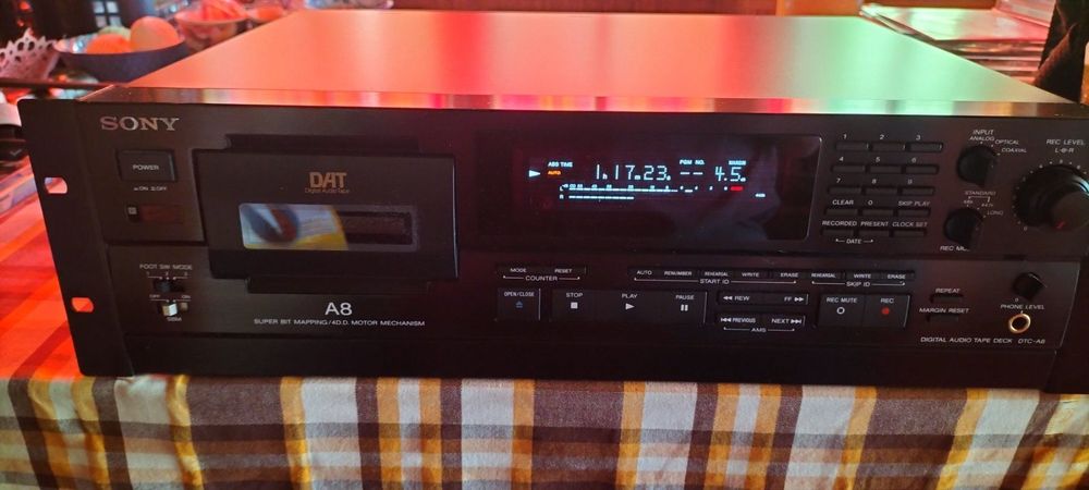 SONY DAT DTC-A8 (Gebraucht) in Lamboing für CHF 100 – mit Lieferung auf ...