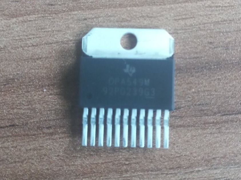 IC Bauteil Texas OPA549 Operationsverstärker HIGH VOLTAGE (Neu und originalverpackt) in ...