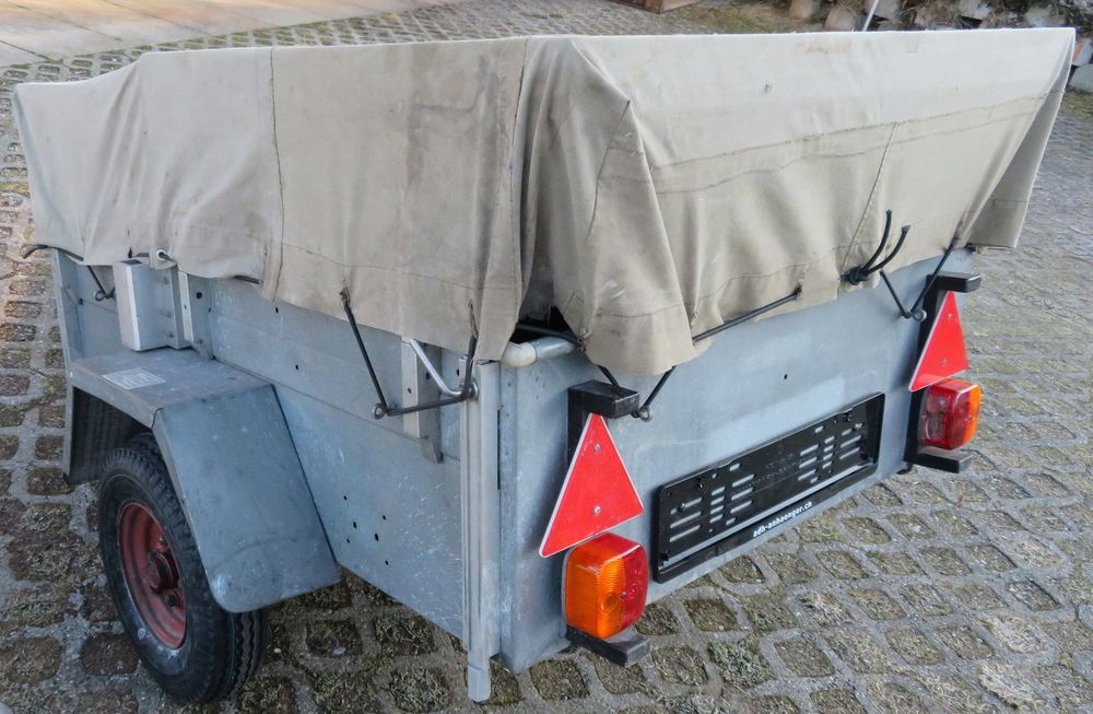 Heinemann Z412 Marktanhänger mit Tisch ab Fr. 50.-- (Gebraucht) in Wichtrach für CHF 50 – nur ...