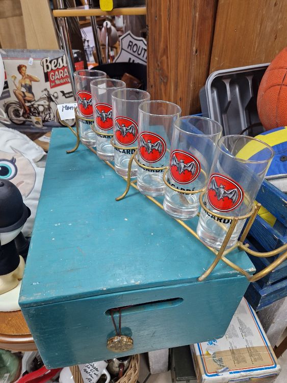 Bacardi Glaeser Set mit Staender, Vintage Bar-Accessoire 🍸 (Gebraucht ...