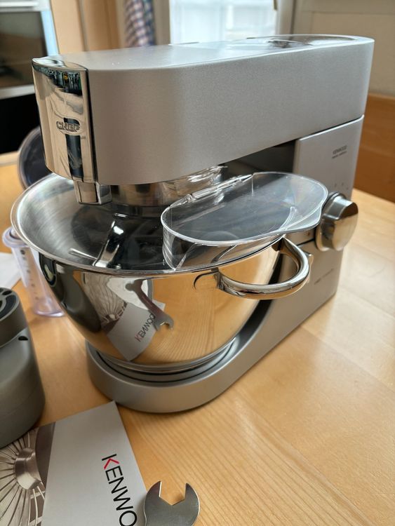 Kenwood KM010 swiss edition Chef Titanium (Gebraucht) in Reichenburg ...