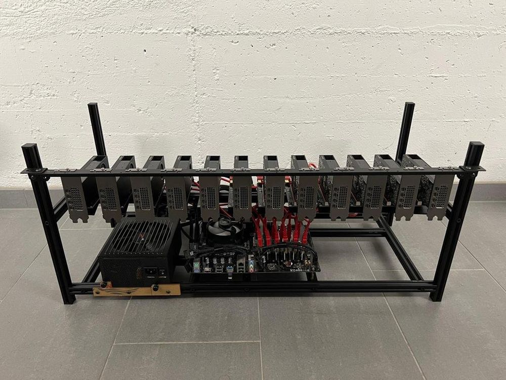 Mining Rig 12x RTX A2000 Altcoin Miner oder AI Machine (Gebraucht) in ...