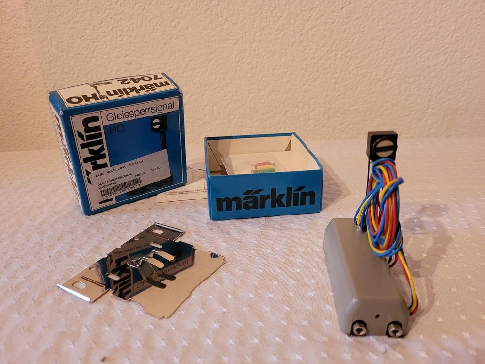 Märklin HO M 7042 Gleissperrsignal (Neu und originalverpackt) in Fehren ...