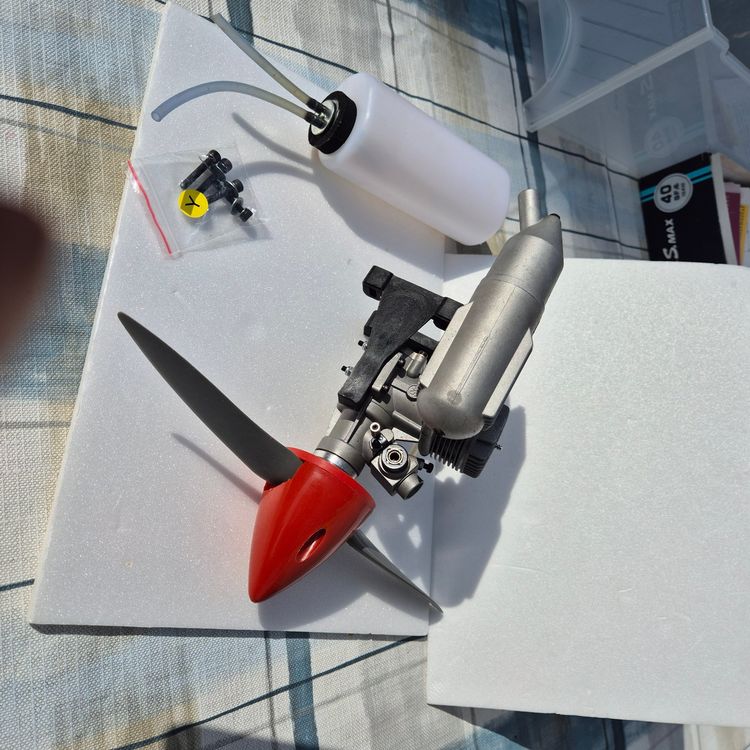 Modellmotor OS MAX SF 40 und OS MAGNUM XLS 46 (Gebraucht) in Spiez für ...