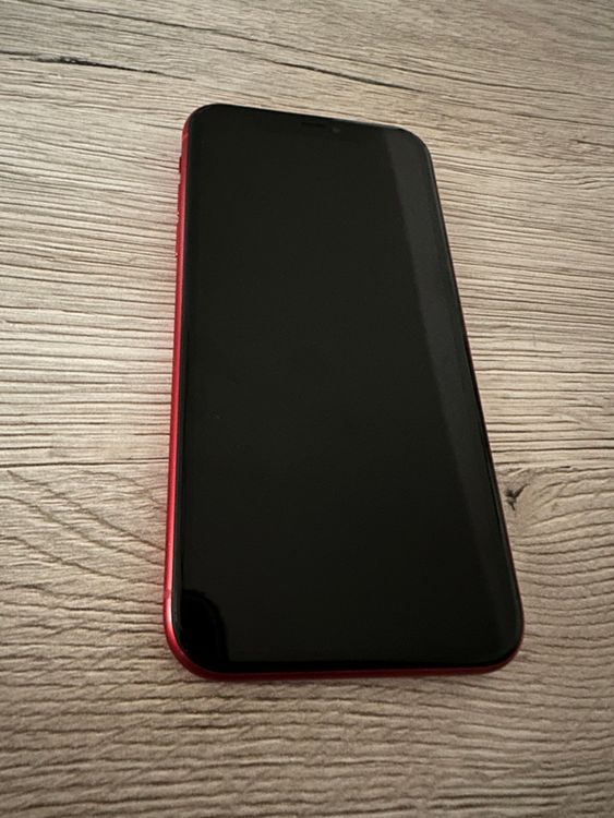 IPhone 11 - rot - 128 GB | Kaufen auf Ricardo
