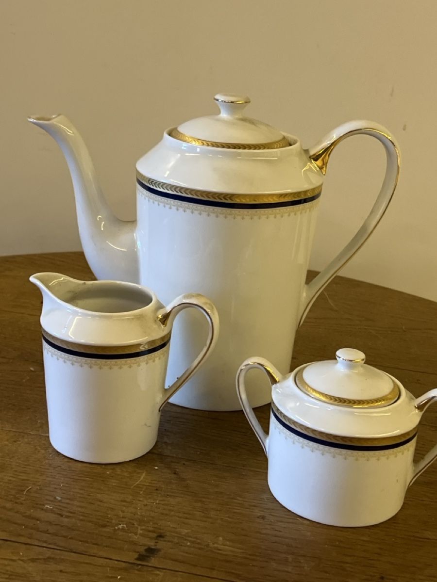 Bleu de France Porzellan-Set, Serie Limitée, Top Zustand (Gebraucht) in ...