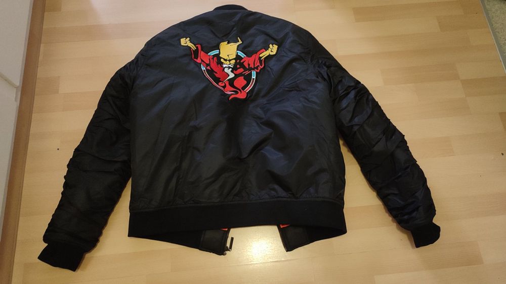 Thunderdome Bomberjacke | Kaufen auf Ricardo