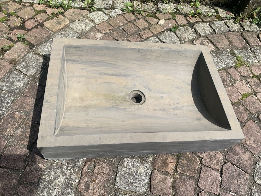 Altes Spulbecken Aus Stein