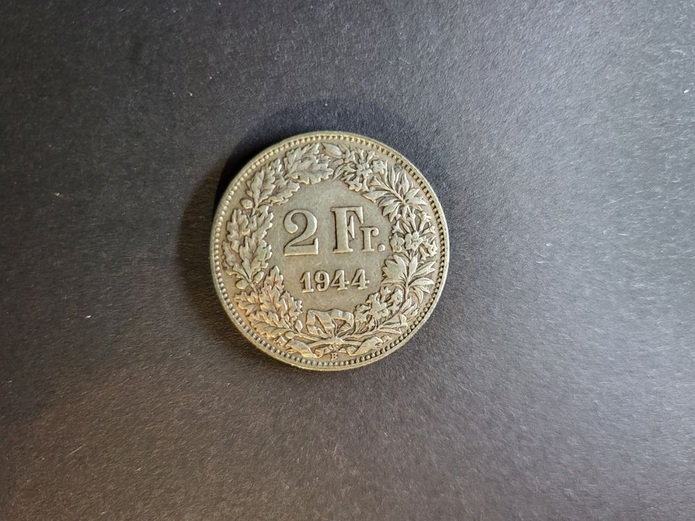 2 Fr. 1944 (Gebraucht) in inkwil für CHF 5 – mit Lieferung auf Ricardo kaufen
