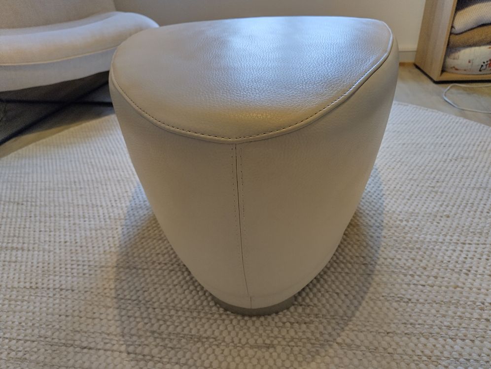 Hocker aus Leder (Gebraucht) in Dättwil AG für CHF 25 – nur Abholung ...