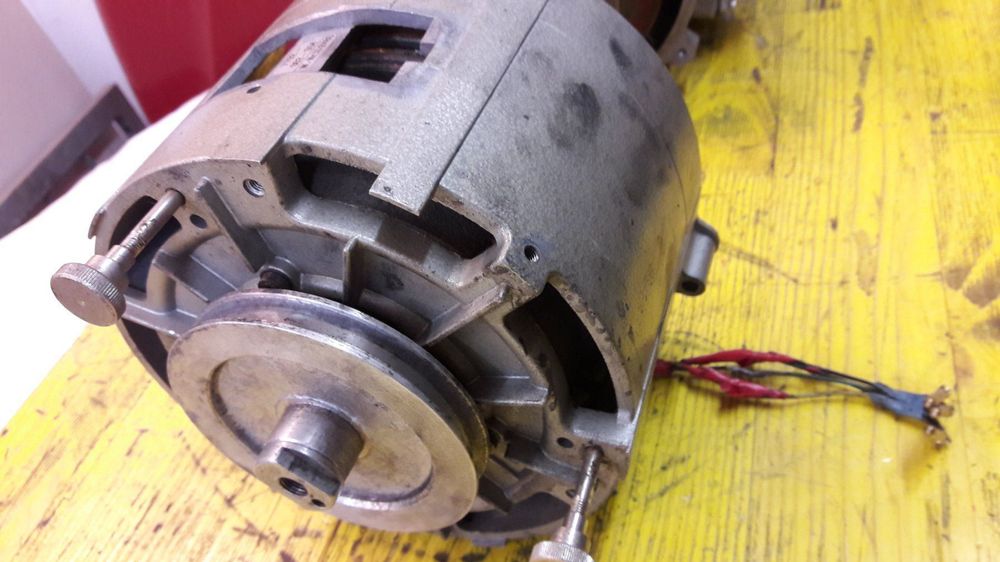 2 EFKA Variostop Nähmaschinenmotoren (Gebraucht) in Reinach BL für CHF ...