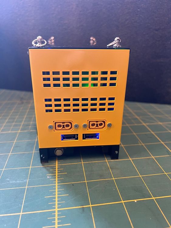 Kabolite Power Box B002 mit Akku (Neu und originalverpackt) in Altdorf ...