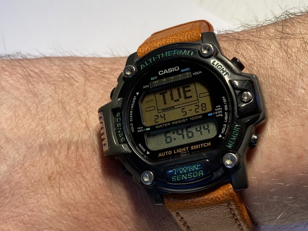 Casio PRT -30 lcd vintage uhr 43 mm | Kaufen auf Ricardo