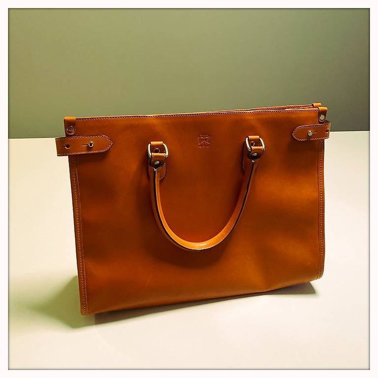 Handtasche Tusting Kimbolton, NP 720 EUR (Gebraucht) in Zürich für CHF ...