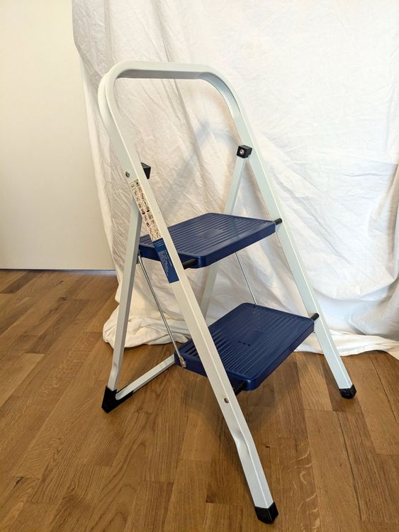 Wendar LF202 Klapptritt 2 Stufen Leiter blau/weiss | Kaufen auf Ricardo