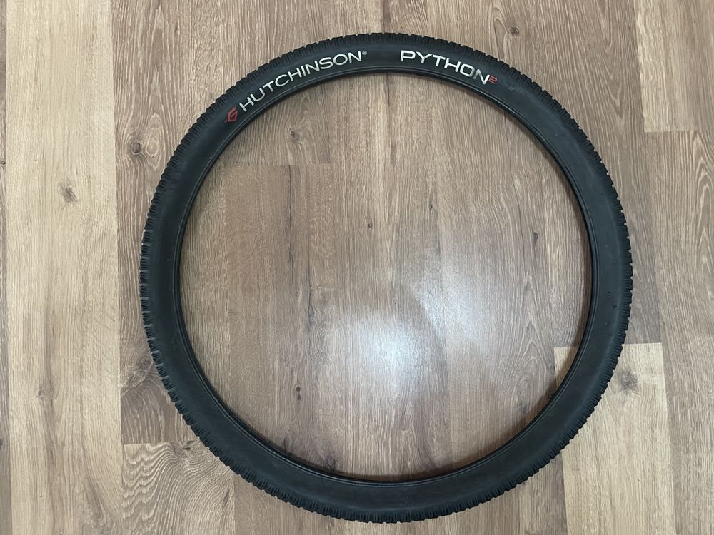 Pneu VTT Hutchinson Python 2 27,5 pouces (Neu (gemäss Beschreibung)) in Ogens für CHF 10 – nur ...