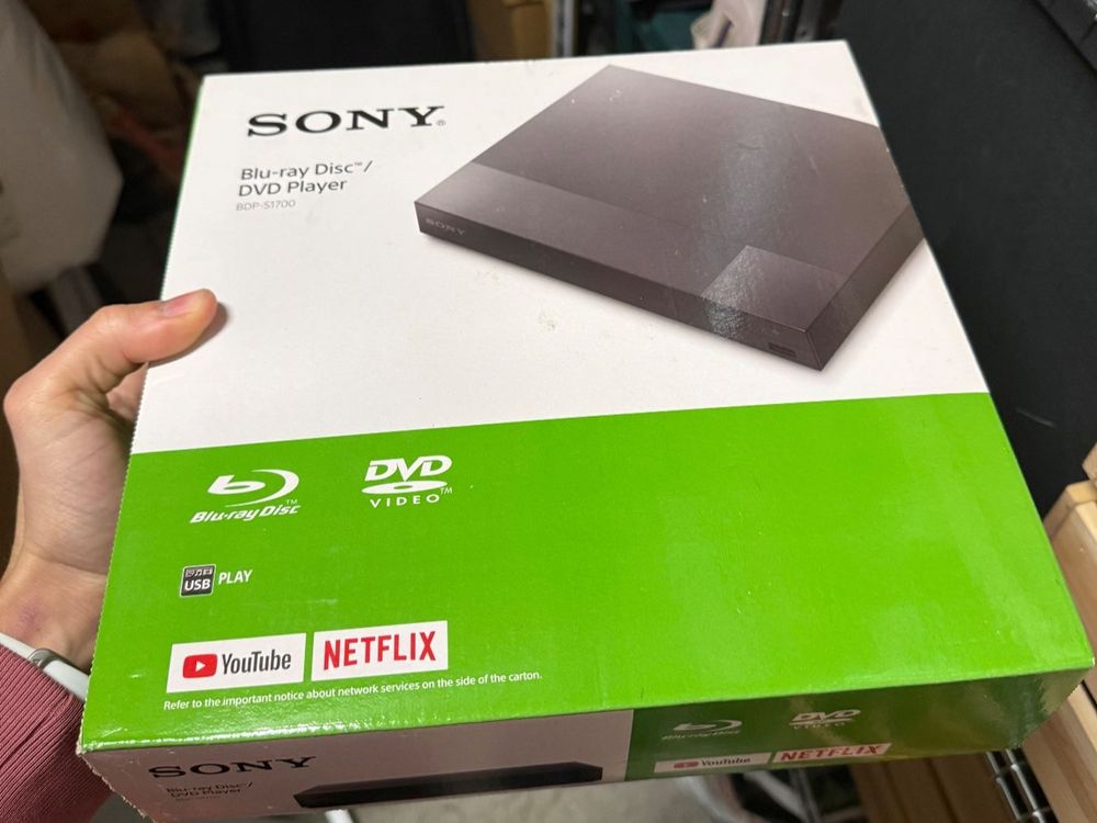 Sony Blu-ray Disc / DVD Player ungebraucht (Neu und originalverpackt) in Windisch für CHF 42 ...
