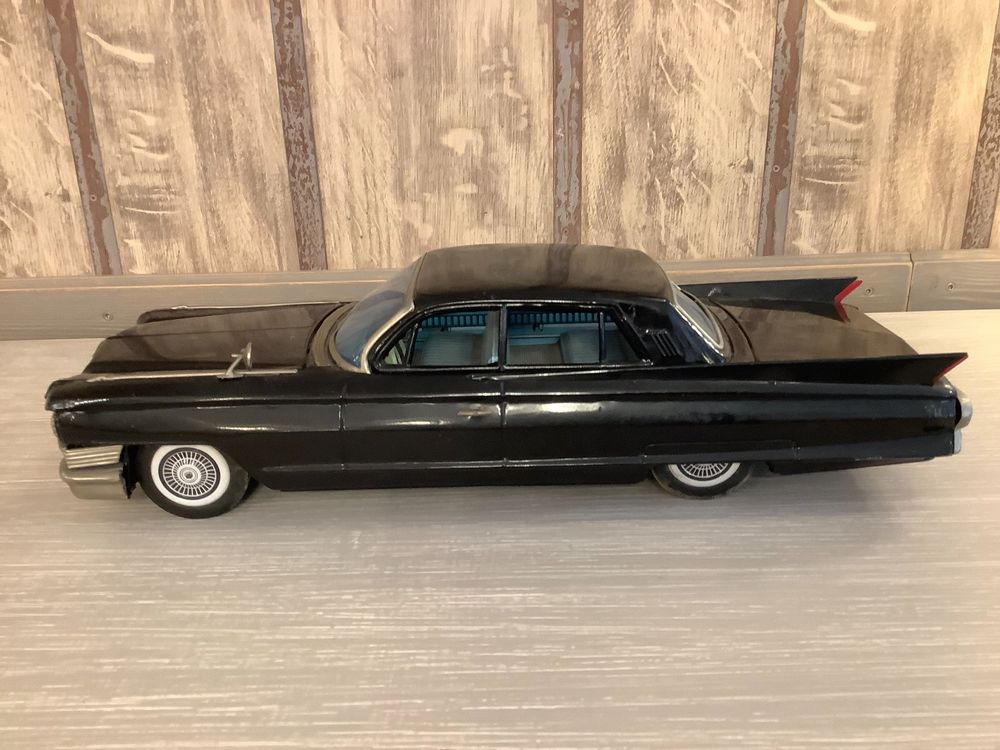 Blech Auto CADILLAC (Gebraucht) in Oberuzwil für CHF 356 – mit ...