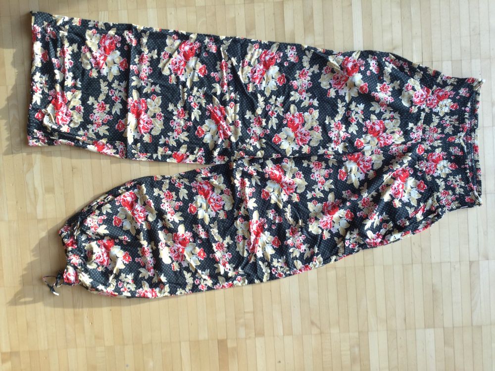 Luftige leichte Sommerhosen Gr M von Blutsgeschwister (Gebraucht) in Luzern für CHF 32 – mit ...