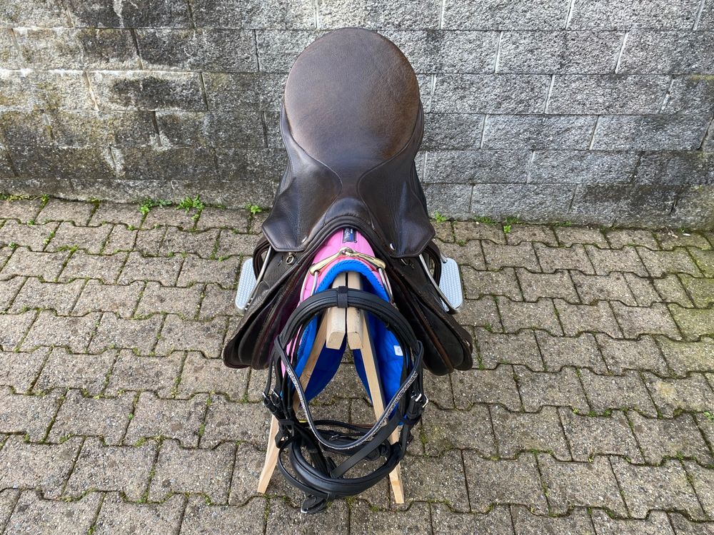 schöner Stübben Colombo Vielseitigkeitssattel | Kaufen auf Ricardo